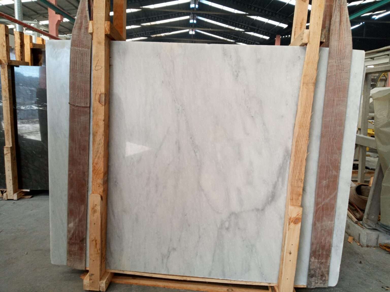 Snow White Marble Slabs Polished & Honed - Kar Art Marble